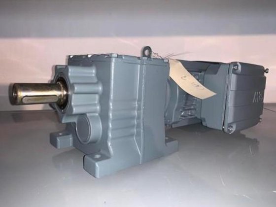 GEARMOTOR SEW R27 DRN71M4/BE05 in Warsaw, Poland