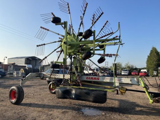 2004 Claas Liner 880 Profil Twin Rotor Grass Rake in Tamworth, United ...