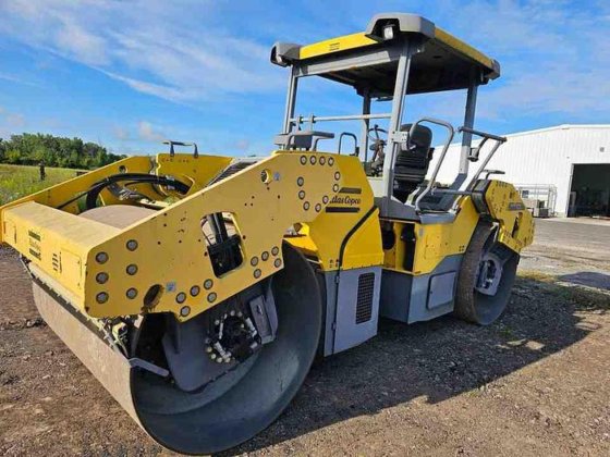 2017 DYNAPAC CC5200 in New York, USA