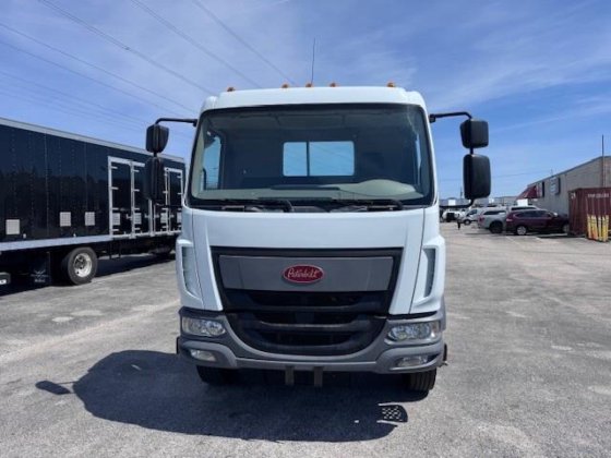 2022 Peterbilt 220 (KW DAF CAB CASSSIS in Los Angeles, CA, USA