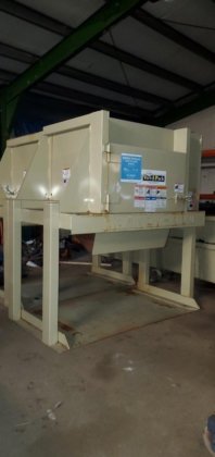 Vert-I-Pack Self-Contained Compactors “Untouchable” in United States