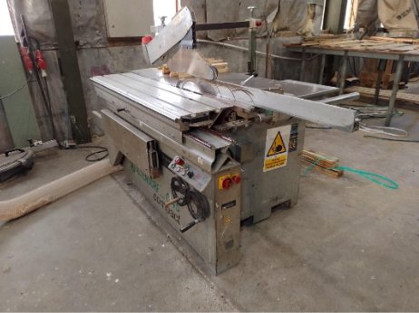 1995 Altendorf C45 format saw in Gowino, Kuyavian-Pomeranian, Poland