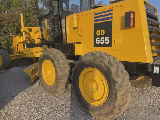 Efficient Low Hour Gd655 Grader for Large Scale Earthmoving in Anhui, China