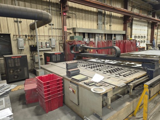 Messer MetalMaster Plus Plasma Cutting System in Pittsfield, MA, USA