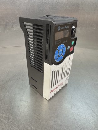 25B Allen Bradley Powerflex 525 Control Module - (BIN-1.4.4/5) in ...