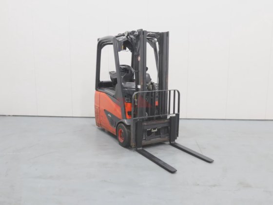 2015 LINDE E16-02 3 WHEEL Forklifts in Odiham, England, United Kingdom
