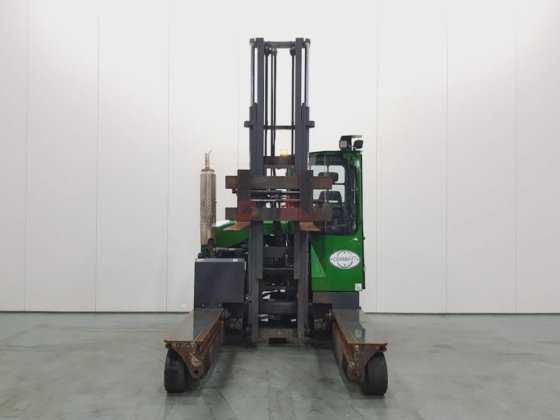 2016 COMBILIFT C3000 4 WAY Forklifts in Odiham, England, United Kingdom