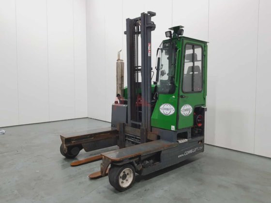 2016 COMBILIFT C3000 4 WAY Forklifts in Odiham, England, United Kingdom