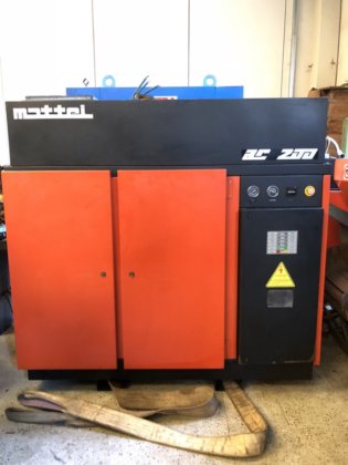 MATTEI AC 200 COMPRESSOR in Prevalle, Italy