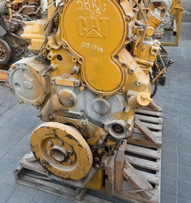 CATERPILLAR C15 ENGINE in Dubai, United Arab Emirates