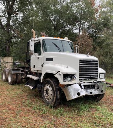 2010 MACK CHU613 in Houston, TX, USA