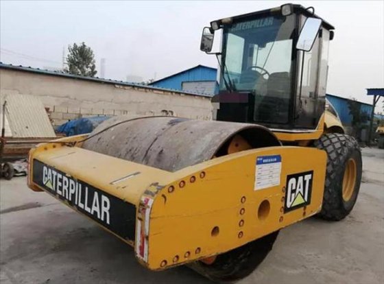 2016 Original cat CS683E road roller/caterpillar vibration compactor ...