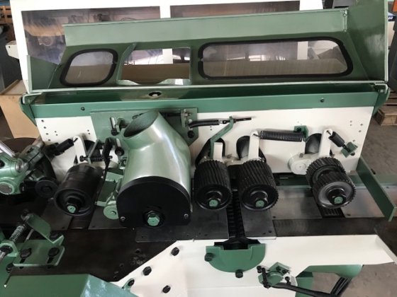 Dambroz Milling Planer 4 Sides with 5th axis - Mouth of 200 mm in Bento ...