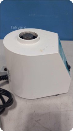 Thermolyne M63215 Maxi Mix Plus Vortex Mixer in Jessup, MD, USA