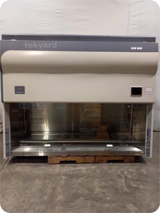 Kewaunee Scientific Interceptor Biological Safety Cabinet in Elkin, NC, USA