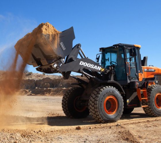 2023 Doosan DL220-7 in Timmins, Ontario, Canada