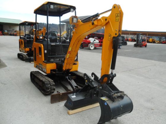 2019 JCB 16C-T3 ( 1.639kg ) SW+hydr.bucket+digging platform NEW! in St ...