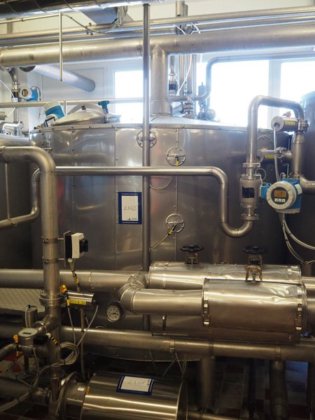 APV stainless steel tanks 1 in Dissen, Germany