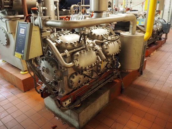 Combination: Complete Sabroe cooling compressor room Combinations in ...