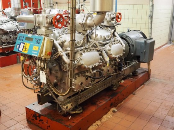 Combination: Complete Sabroe cooling compressor room Combinations in ...