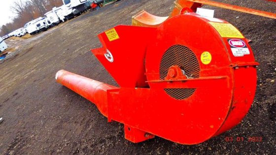 MORBARK CHIP BLOWER in Wolcottville, IN, USA