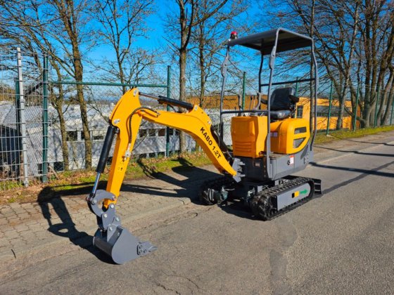 Gebraucht Minibagger Microbagger 1,2T mit Yanmar Diesel & Löffelpaket ...