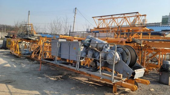 POTAIN MC 175 in Dubai, United Arab Emirates