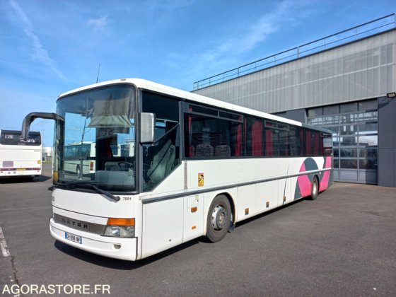 2005 SETRA S316 in Montreuil, France