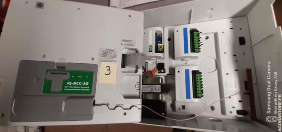 D'occasion Rain bird esp/lxme 2 modules 8 voies et carte com iq-ncc-3g ...