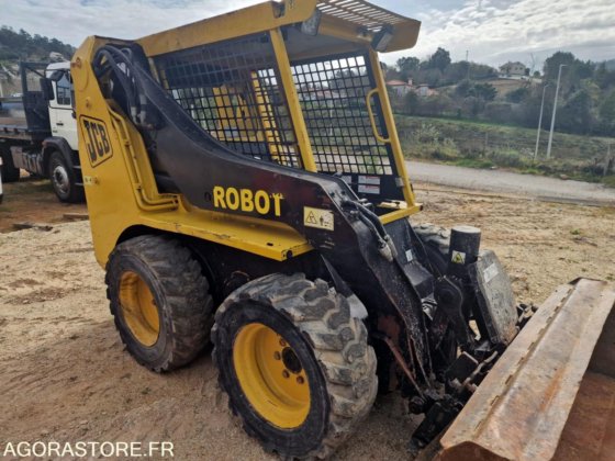 1997 JCB 165 in Montreuil, France
