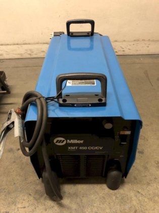 MILLER XMT 450 in Fullerton, CA, USA