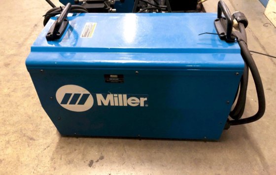 MILLER XMT 450 in Fullerton, CA, USA