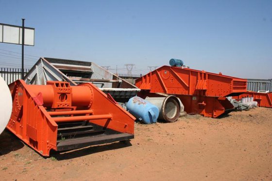 Various Vibramech screens PF-25-15 in Emalahleni, South Africa