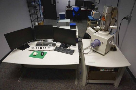 FEI thermo fisher XL30 FEG SEM electron microscope in Oregon, USA