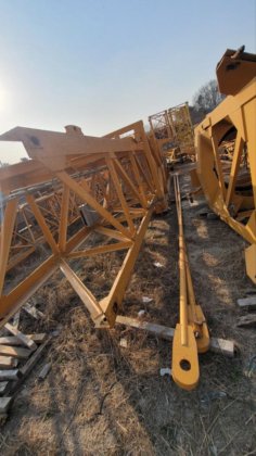 POTAIN MC 175 in Dubai, United Arab Emirates