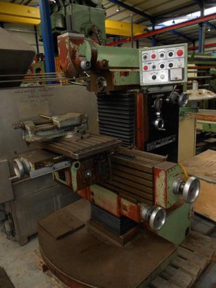Milling machine Tos FN40 in Wingene, Flanders, Belgium