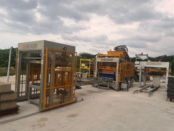Integrated Brick Making Machine with Built-in Concrete Mixer and ...