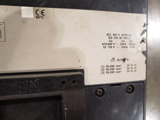 Square D 1000 Amp Molded Case Breaker MHL361000 in Tuscaloosa, AL, USA