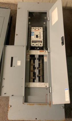 Cutler-Hammer Breaker Panel PM1, 400A, Main/Capacity, 3 Ph, 240V in ...