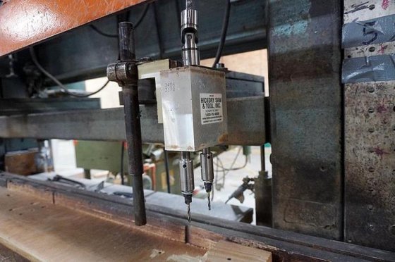 CEMCO MULTIPLE-SPINDLE VERTICAL BORING MACHINE in Hickory, NC, USA