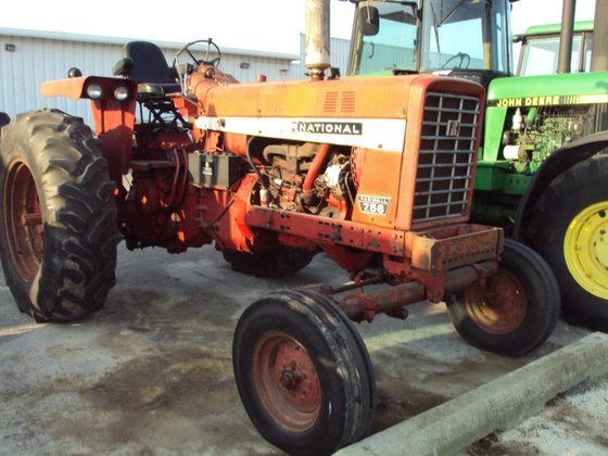 International Harvester 756 Tractor