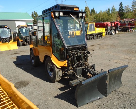 2014 Trackless MT6 in Terrebonne, Quebec, Canada