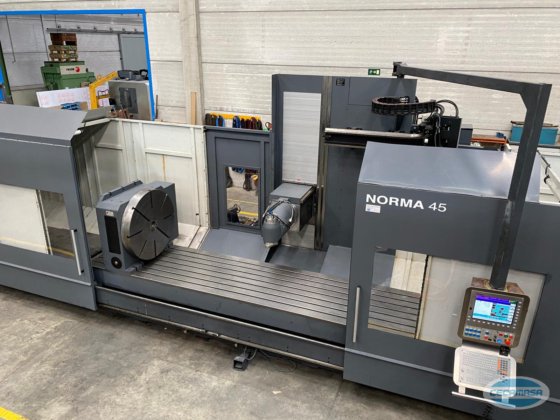 CORREA NORMA 45 milling machine in Barcelona, Catalonia, Spain
