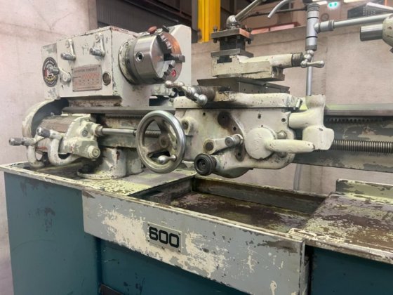 Centre Lathe in Boolaroo, New South Wales, Australia