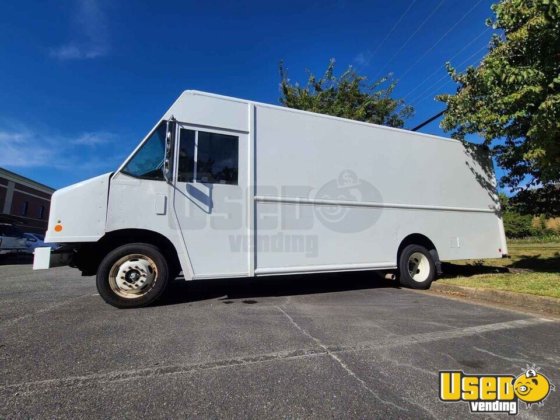 Ready to Convert - 2019 18' Ford Utilimaster Step Van in Virginia, USA