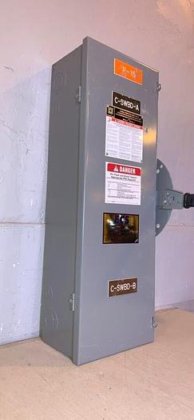 SQUARE D 30A DOUBLE THROW ENCLOSED SWITCH DTU361 in Shippensburg, PA, USA