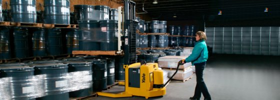 Yale MSW025-030F & MSW040E Walkie Straddle Stacker in Melbourne ...