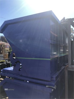2025 FORKLIFT DUMPING HOPPER ATTACHMENT in Los Angeles, CA, USA