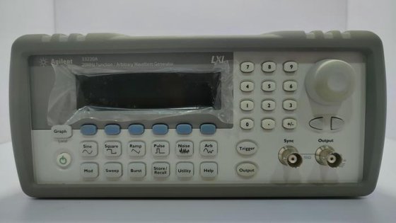 HP Agilent 33220A 20MHZ Function Waveform Generator in India