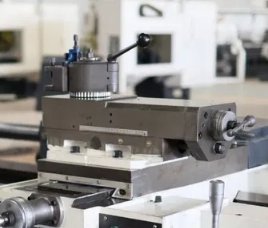 Professional Metal Pipe Threading Lathe Machine for Precision Work in ...